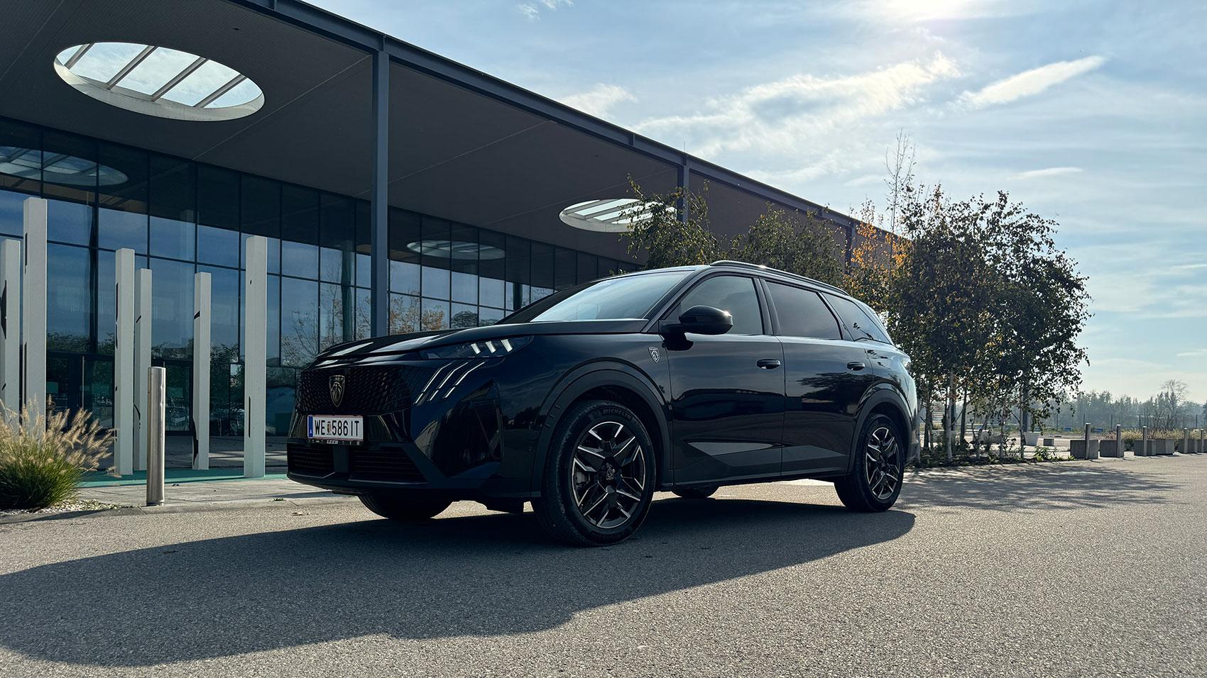 Der neue PEUGEOT 5008 - wir im bild